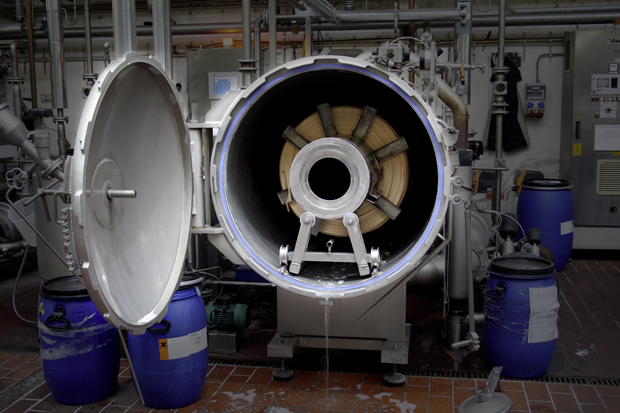 The secrets of finishing 50 gauge stretch warp knits